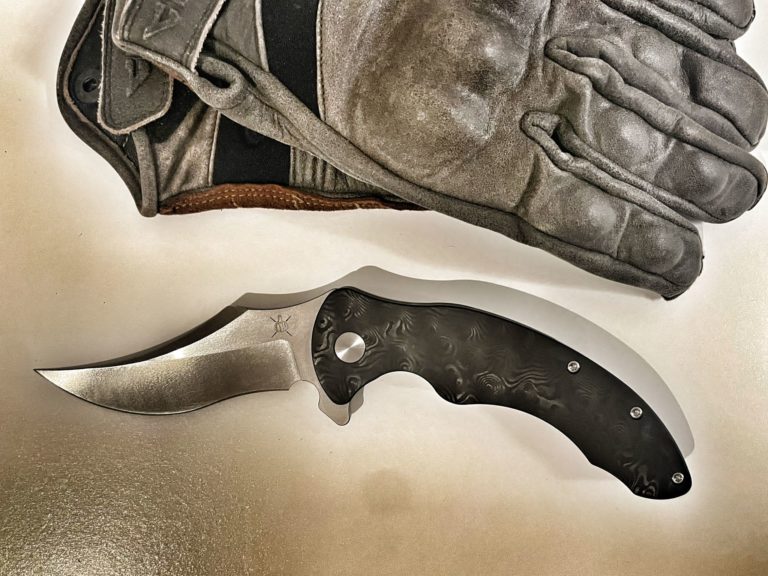 Handmade knives and knives: handmade cutlery - Bastards Knives